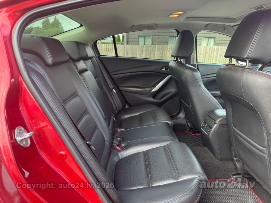 Sarkans Mazda 6 2013 Tallina, ar dzinēja tilpumu 2.20 L un nobraukumu 301 tūkst. km par 6499 €, foto 13 vietnē AUTOMOTO.COM.LV