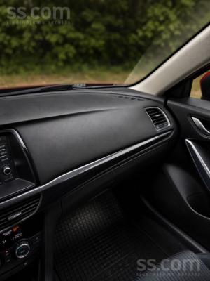 Sarkans Mazda 6 2013 Rīga, ar dzinēja tilpumu 2.00 L un nobraukumu 194 tūkst. km par 6500 €, foto 6 vietnē AUTOMOTO.COM.LV