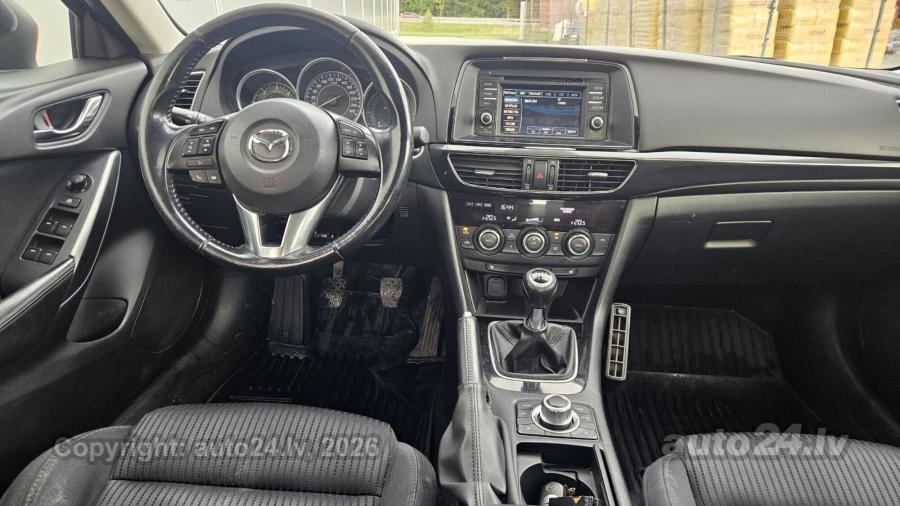 Sarkans Mazda 6 2013 Tartu, ar dzinēja tilpumu 2.20 L un nobraukumu 281 tūkst. km par 4999 €, foto 4 vietnē AUTOMOTO.COM.LV