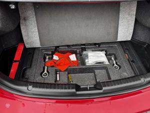 Red Mazda 6 2015 in Kaunas, with an engine capacity of 2.19 L and mileage of 150 thousand km for 8500 €, photo 13 on AUTOMOTO.COM.LV