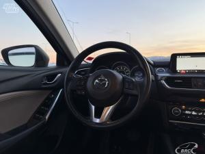 Sarkans Mazda 6 2016 Avižieniai, ar dzinēja tilpumu 2.50 L un nobraukumu 121 tūkst. km par 6500 €, foto 21 vietnē AUTOMOTO.COM.LV