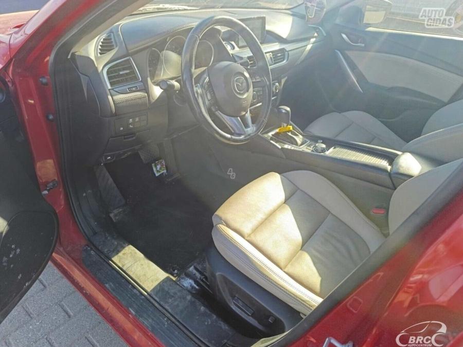 Sarkans Mazda 6 2016 Avižieniai, ar dzinēja tilpumu 2.50 L un nobraukumu 126 tūkst. km par 4900 €, foto 11 vietnē AUTOMOTO.COM.LV