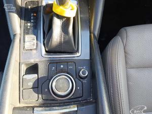 Sarkans Mazda 6 2016 Avižieniai, ar dzinēja tilpumu 2.50 L un nobraukumu 126 tūkst. km par 4900 €, foto 14 vietnē AUTOMOTO.COM.LV