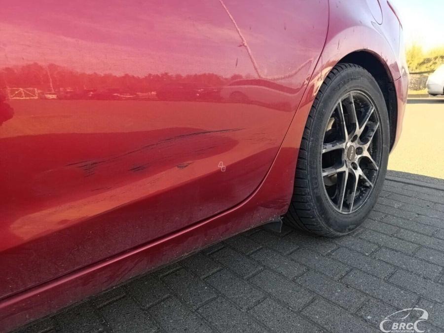 Sarkans Mazda 6 2016 Avižieniai, ar dzinēja tilpumu 2.50 L un nobraukumu 126 tūkst. km par 4900 €, foto 37 vietnē AUTOMOTO.COM.LV