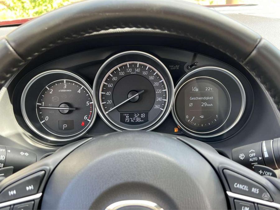 Sarkans Mazda 6 2016 Kėdainiai, ar dzinēja tilpumu 2.19 L un nobraukumu 197 tūkst. km par 9650 €, foto 39 vietnē AUTOMOTO.COM.LV