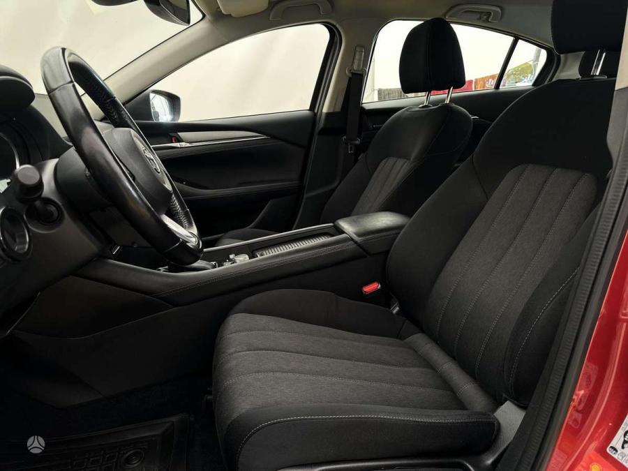 Red Mazda 6 2018 in Vilnius, with an engine capacity of 2.00 L and mileage of 97 thousand km for 14999 €, photo 11 on AUTOMOTO.COM.LV