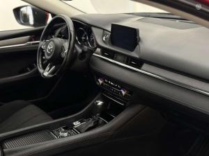 Red Mazda 6 2018 in Vilnius, with an engine capacity of 2.00 L and mileage of 97 thousand km for 14999 €, photo 15 on AUTOMOTO.COM.LV