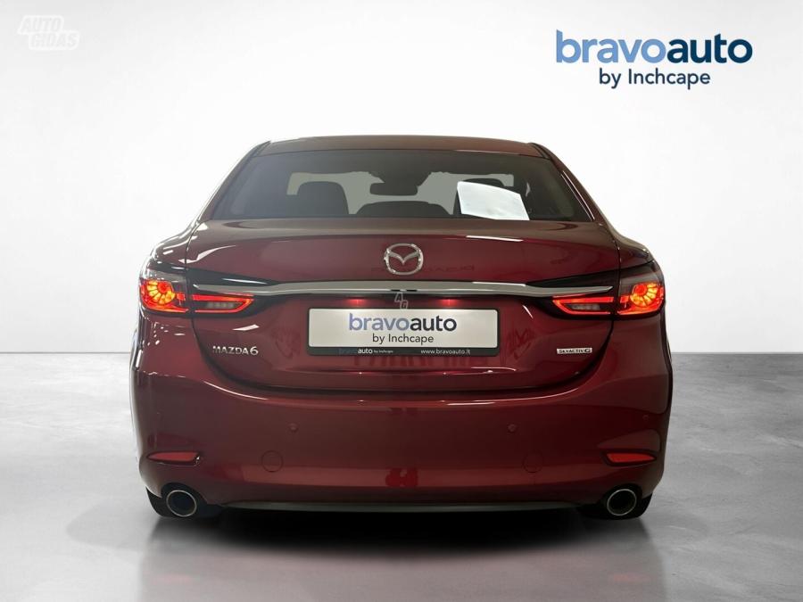 Red Mazda 6 2019 in Vilnius, with an engine capacity of 2.00 L and mileage of 95 thousand km for 16900 €, photo 5 on AUTOMOTO.COM.LV
