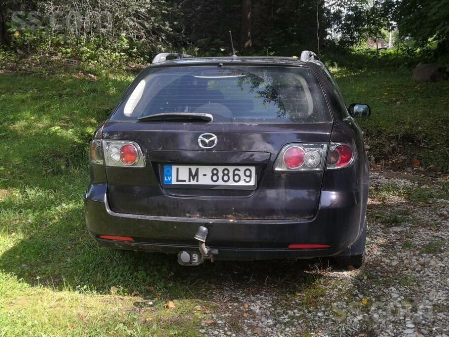 Red Mazda 6 2007 in Madona, with an engine capacity of 2.00 L and mileage of 310 thousand km for 600 €, photo 5 on AUTOMOTO.COM.LV