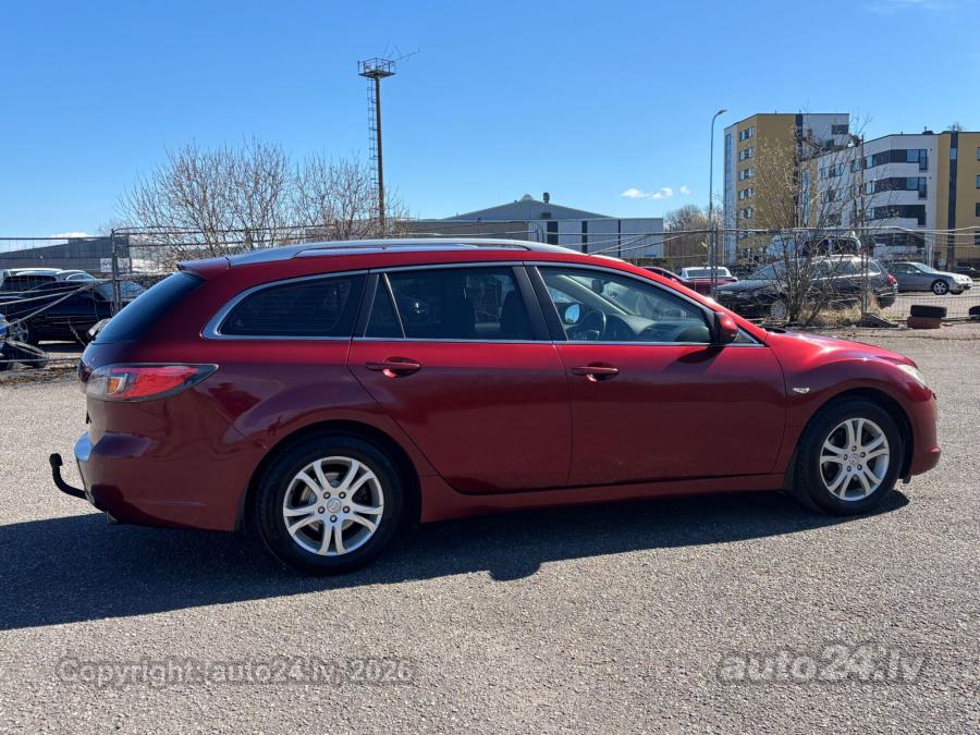 Red Mazda 6 2008 in Tallinn, with an engine capacity of 2.00 L and mileage of 217 thousand km for 3990 €, photo 8 on AUTOMOTO.COM.LV