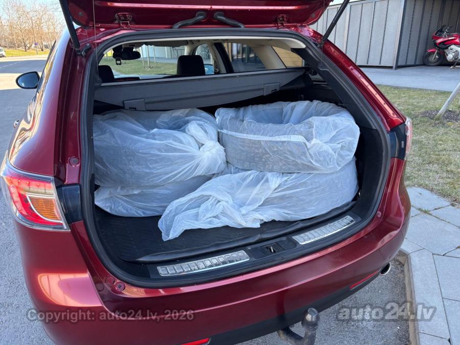 Sarkans Mazda 6 2008 Tallina, ar dzinēja tilpumu 2.00 L un nobraukumu 217 tūkst. km par 3990 €, foto 19 vietnē AUTOMOTO.COM.LV