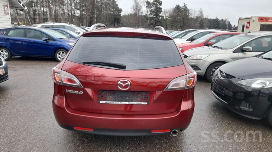 Sarkans Mazda 6 2009 Rīga, ar dzinēja tilpumu 1.80 L un nobraukumu 265 tūkst. km par 3700 €, foto 8 vietnē AUTOMOTO.COM.LV