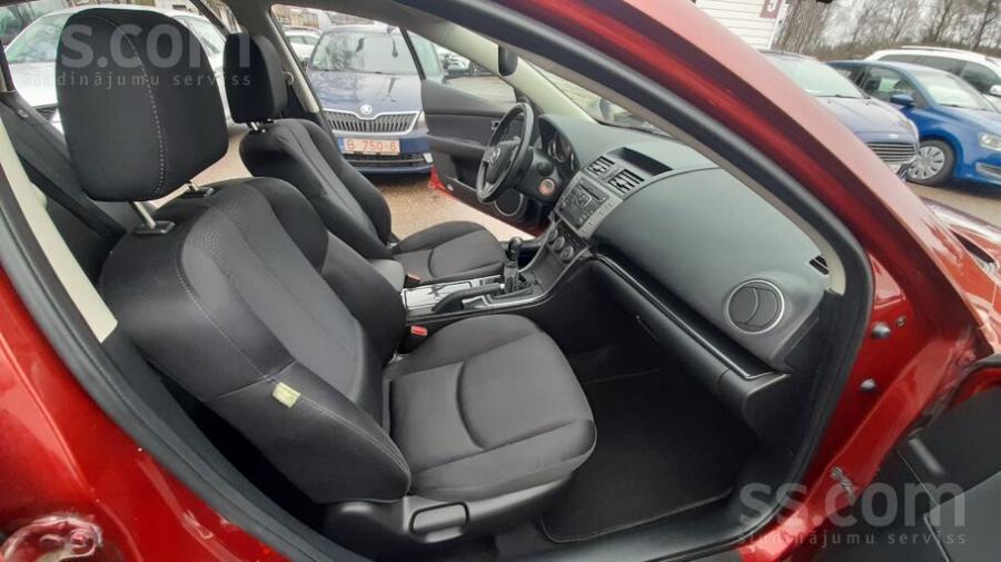 Sarkans Mazda 6 2009 Rīga, ar dzinēja tilpumu 1.80 L un nobraukumu 265 tūkst. km par 3700 €, foto 20 vietnē AUTOMOTO.COM.LV