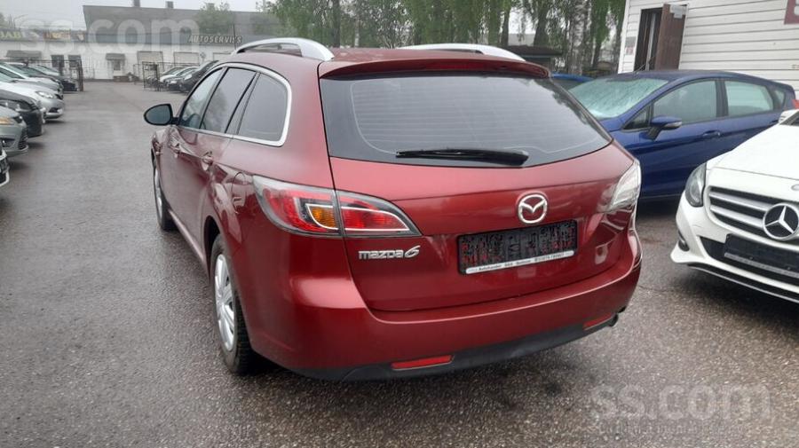 Red Mazda 6 2009 in Riga, with an engine capacity of 1.80 L and mileage of 258 thousand km for 3500 €, photo 27 on AUTOMOTO.COM.LV