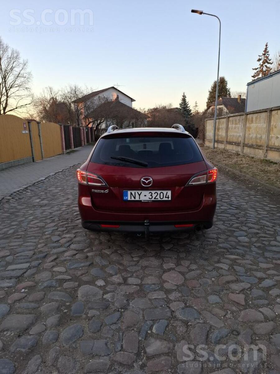 Sarkans Mazda 6 2010 Jelgava, ar dzinēja tilpumu 2.20 L un nobraukumu 250 tūkst. km par 3350 €, foto 3 vietnē AUTOMOTO.COM.LV