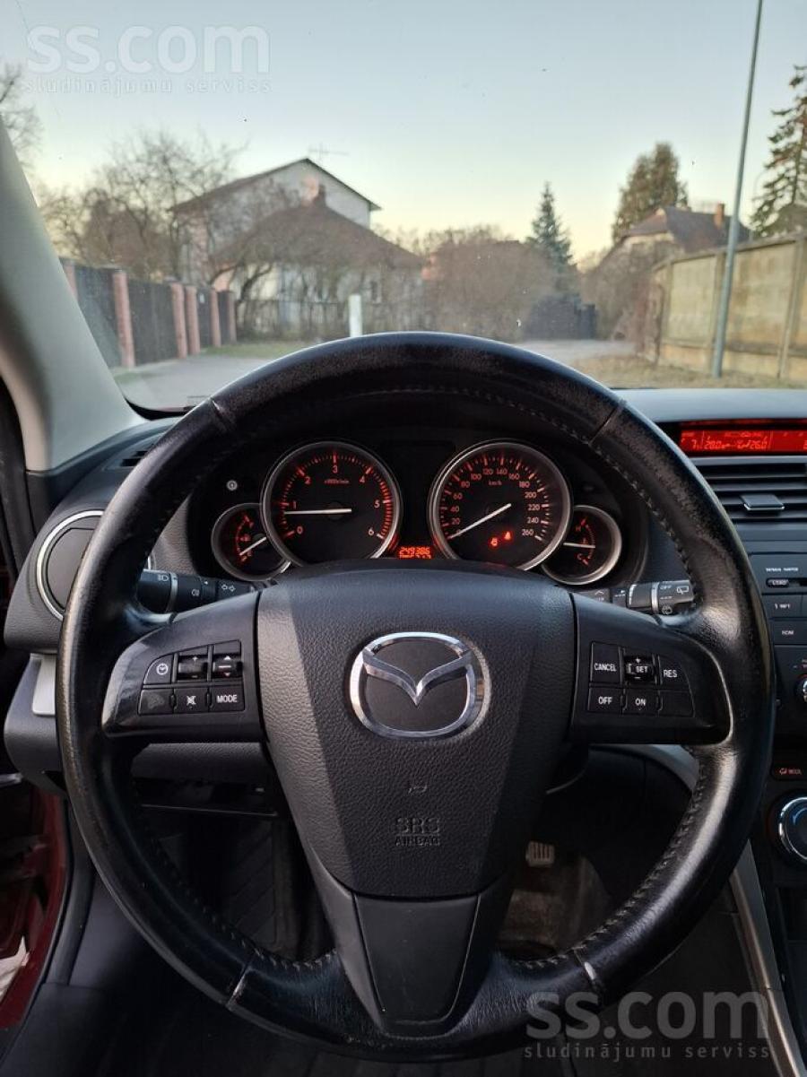 Sarkans Mazda 6 2010 Jelgava, ar dzinēja tilpumu 2.20 L un nobraukumu 250 tūkst. km par 3350 €, foto 17 vietnē AUTOMOTO.COM.LV
