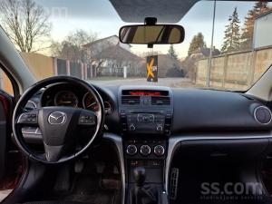 Sarkans Mazda 6 2010 Jelgava, ar dzinēja tilpumu 2.20 L un nobraukumu 251 tūkst. km par 3500 €, foto 10 vietnē AUTOMOTO.COM.LV