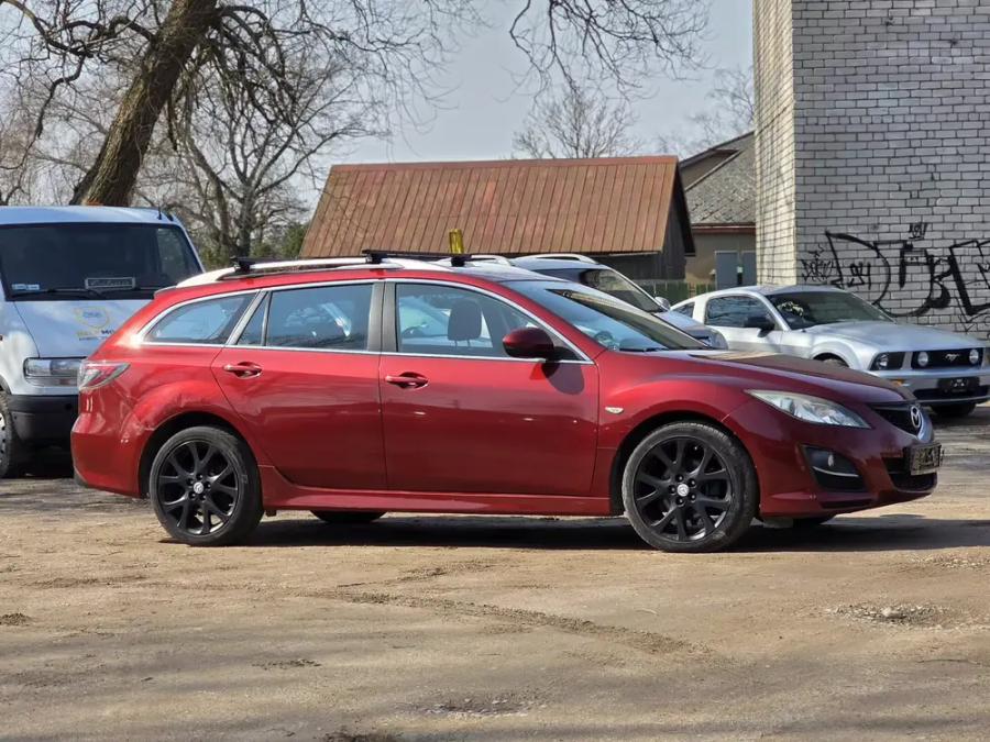 Sarkans Mazda 6 2010 Grobiņa, ar dzinēja tilpumu 2.00 L un nobraukumu 247 tūkst. km par 3200 €, foto 7 vietnē AUTOMOTO.COM.LV