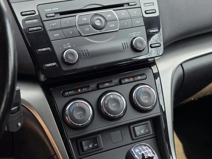 Sarkans Mazda 6 2010 Grobiņa, ar dzinēja tilpumu 2.00 L un nobraukumu 247 tūkst. km par 3200 €, foto 15 vietnē AUTOMOTO.COM.LV