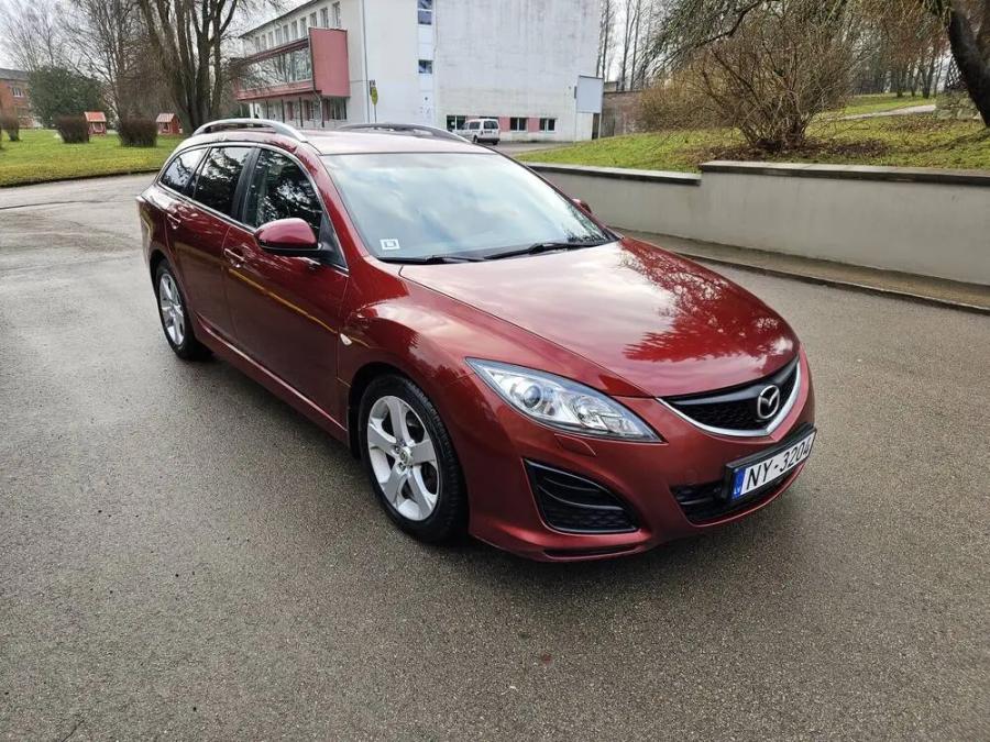 Красный Мазда 6 2010 в Екабпилс, объемом двигателя 2.20 л и пробегом 247 тыс. км за 2390 €, фото 4 на AUTOMOTO.COM.LV