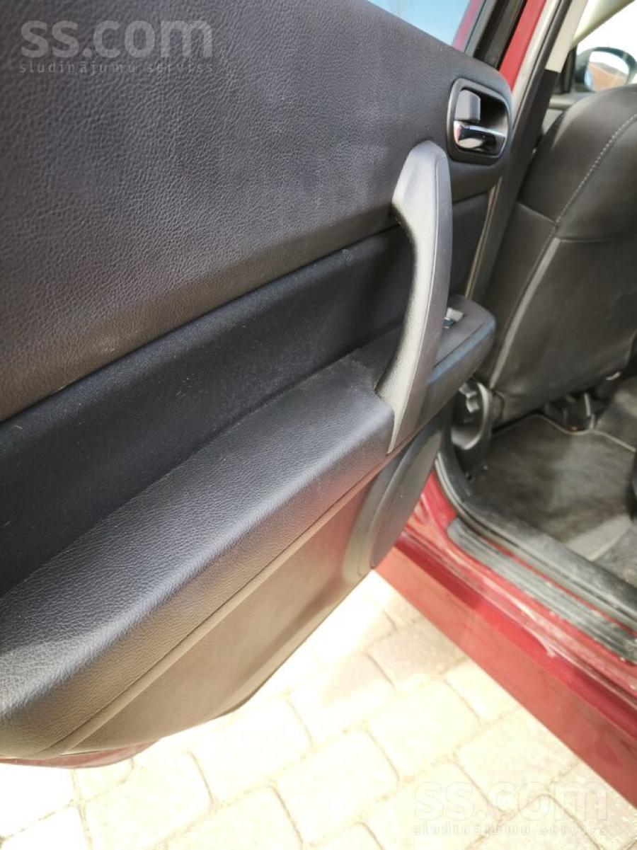 Sarkans Mazda 6 2010 Ventspils, ar dzinēja tilpumu 2.20 L un nobraukumu 230 tūkst. km par 3200 €, foto 19 vietnē AUTOMOTO.COM.LV
