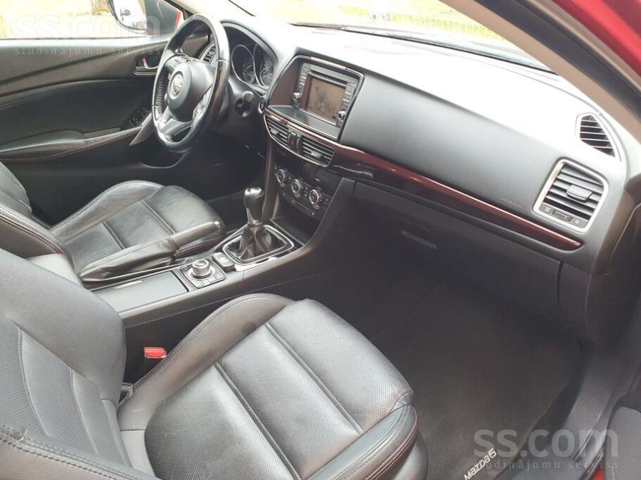 Red Mazda 6 2013 in Bauska, with an engine capacity of 2.20 L and mileage of 212 thousand km for 4950 €, photo 11 on AUTOMOTO.COM.LV
