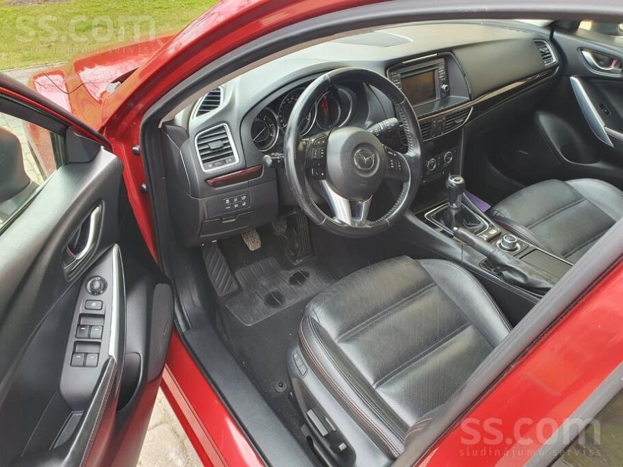 Red Mazda 6 2013 in Bauska, with an engine capacity of 2.20 L and mileage of 212 thousand km for 4950 €, photo 12 on AUTOMOTO.COM.LV