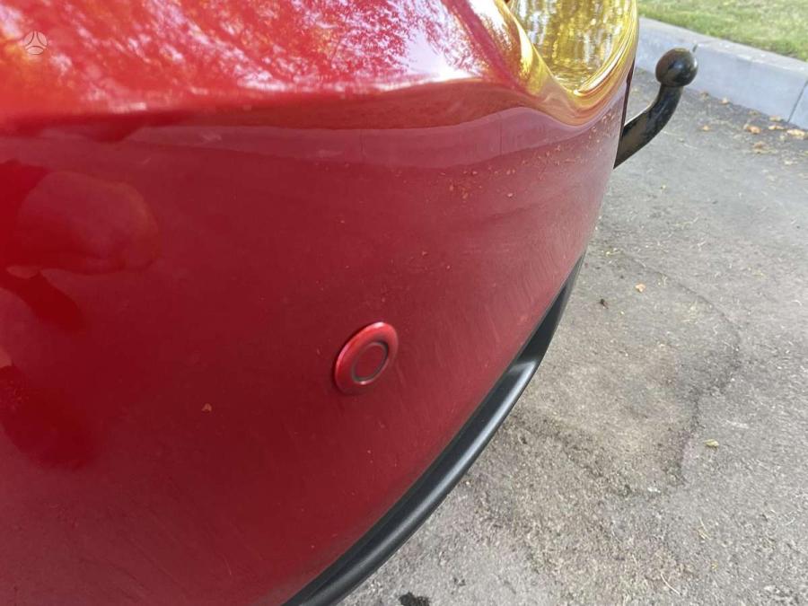 Red Mazda 6 2013 in Rokiskis, with an engine capacity of 2.18 L and mileage of 260 thousand km for 4499 €, photo 12 on AUTOMOTO.COM.LV