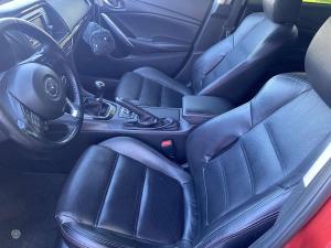 Red Mazda 6 2013 in Rokiskis, with an engine capacity of 2.18 L and mileage of 260 thousand km for 4499 €, photo 18 on AUTOMOTO.COM.LV