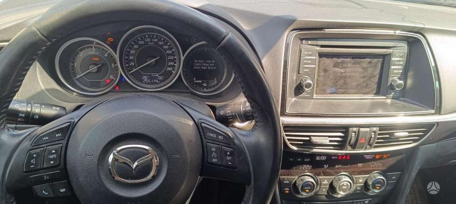 Red Mazda 6 2013 in Kaunas, with an engine capacity of 2.18 L and mileage of 250 thousand km for 2700 €, photo 8 on AUTOMOTO.COM.LV
