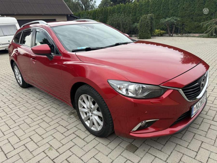 Red Mazda 6 2013 in Taurage, with an engine capacity of 2.18 L and mileage of 186 thousand km for 4900 €, photo 9 on AUTOMOTO.COM.LV