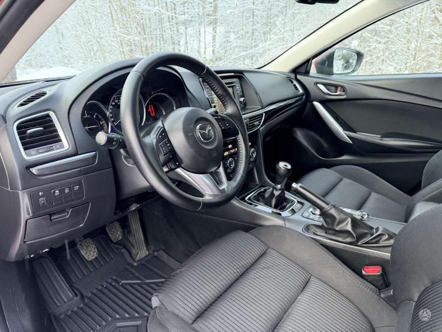 Sarkans Mazda 6 2014 Utena, ar dzinēja tilpumu 2.18 L un nobraukumu 267 tūkst. km par 5890 €, foto 17 vietnē AUTOMOTO.COM.LV