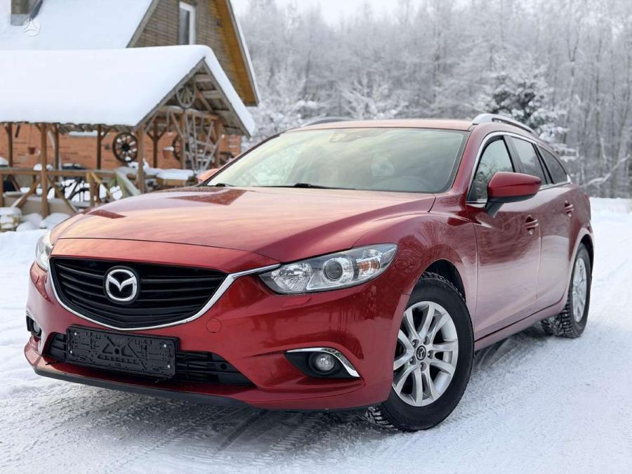 Red Mazda 6 2014 in Utena, with an engine capacity of 2.18 L and mileage of 267 thousand km for 5490 €, photo 2 on AUTOMOTO.COM.LV