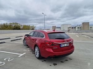 Red Mazda 6 2014 in Siauliai, with an engine capacity of 2.18 L and mileage of 275 thousand km for 6500 €, photo 3 on AUTOMOTO.COM.LV