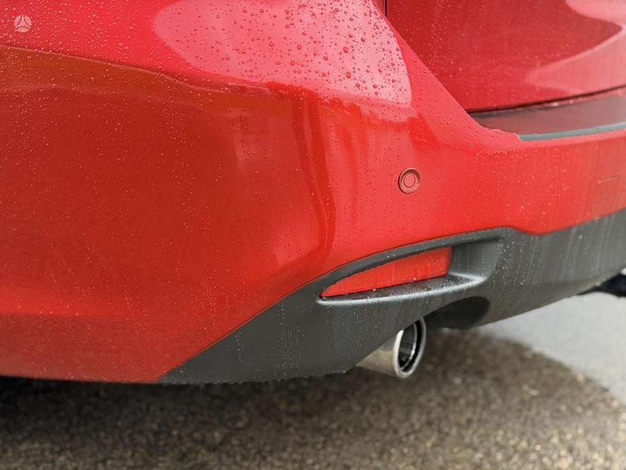 Red Mazda 6 2014 in Utena, with an engine capacity of 2.18 L and mileage of 277 thousand km for 5490 €, photo 17 on AUTOMOTO.COM.LV