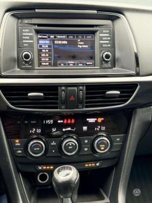 Red Mazda 6 2014 in Utena, with an engine capacity of 2.18 L and mileage of 277 thousand km for 5490 €, photo 32 on AUTOMOTO.COM.LV