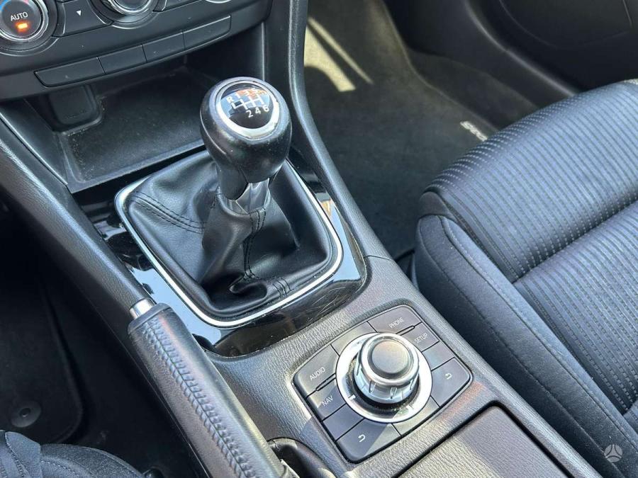 Sarkans Mazda 6 2014 Klaipėda, ar dzinēja tilpumu 2.19 L un nobraukumu 264 tūkst. km par 4899 €, foto 17 vietnē AUTOMOTO.COM.LV
