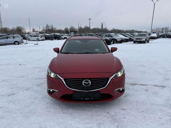 Red Mazda 6 2015 in Marijampole, with an engine capacity of 2.19 L and mileage of 192 thousand km for 7900 €, photo 7 on AUTOMOTO.COM.LV