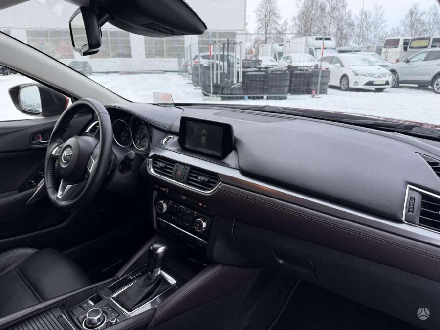 Sarkans Mazda 6 2015 Marijampole, ar dzinēja tilpumu 2.19 L un nobraukumu 192 tūkst. km par 7900 €, foto 12 vietnē AUTOMOTO.COM.LV