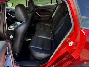 Red Mazda 6 2015 in Marijampole, with an engine capacity of 2.19 L and mileage of 232 thousand km for 7300 €, photo 16 on AUTOMOTO.COM.LV
