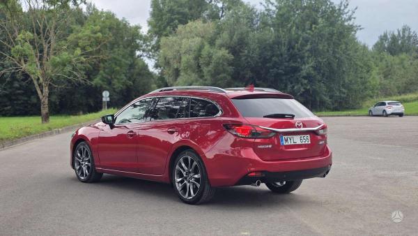 Sarkans Mazda 6 2015 Kauņa, ar dzinēja tilpumu 2.19 L un nobraukumu 218 tūkst. km par 6600 €, foto 2 vietnē AUTOMOTO.COM.LV