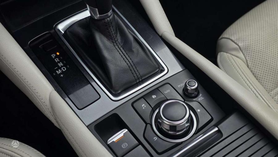 Sarkans Mazda 6 2015 Kauņa, ar dzinēja tilpumu 2.19 L un nobraukumu 218 tūkst. km par 6600 €, foto 23 vietnē AUTOMOTO.COM.LV