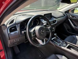 Red Mazda 6 2015 in Marijampole, with an engine capacity of 2.19 L and mileage of 232 thousand km for 7200 €, photo 11 on AUTOMOTO.COM.LV