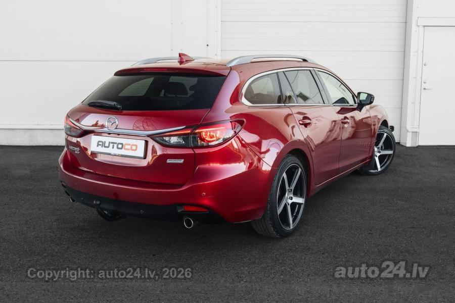 Sarkans Mazda 6 2015 Tallina, ar dzinēja tilpumu 2.20 L un nobraukumu 225 tūkst. km par 9999 €, foto 9 vietnē AUTOMOTO.COM.LV