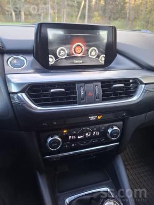 Красный Мазда 6 2015 в Валмиера, объемом двигателя 2.20 л и пробегом 0 тыс. км за 4000 €, фото 14 на AUTOMOTO.COM.LV