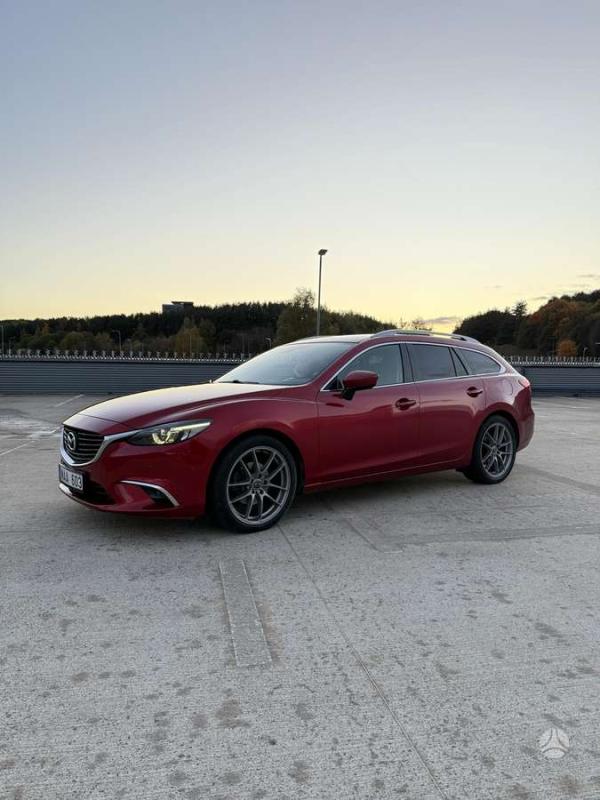Sarkans Mazda 6 2016 Viļņa, ar dzinēja tilpumu 2.19 L un nobraukumu 224 tūkst. km par 9000 €, foto 1 vietnē AUTOMOTO.COM.LV