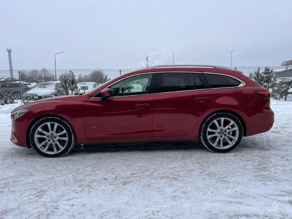 Red Mazda 6 2017 in Siauliai, with an engine capacity of 2.19 L and mileage of 197 thousand km for 8900 €, photo 6 on AUTOMOTO.COM.LV