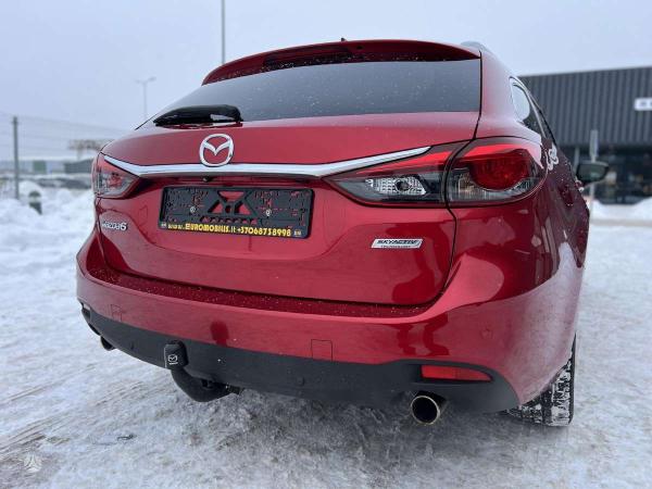 Red Mazda 6 2017 in Siauliai, with an engine capacity of 2.19 L and mileage of 197 thousand km for 8900 €, photo 10 on AUTOMOTO.COM.LV