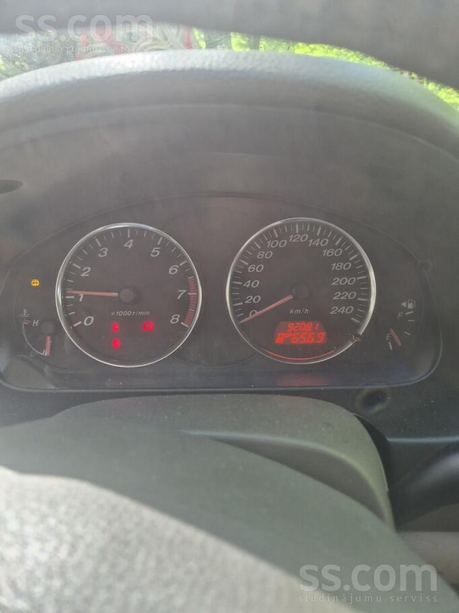 Mazda 6 2003 in Riga, with an engine capacity of 2.00 L and mileage of 92 thousand km for 500 €, photo 7 on AUTOMOTO.COM.LV