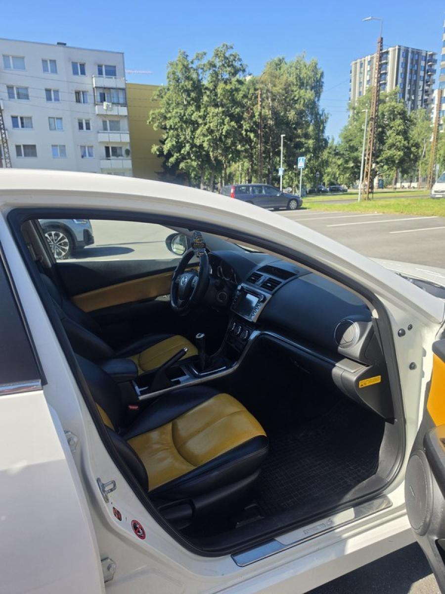Mazda 6 2010 in Tallinn, with an engine capacity of 2.20 L and mileage of 319 thousand km for 3500 €, photo 19 on AUTOMOTO.COM.LV